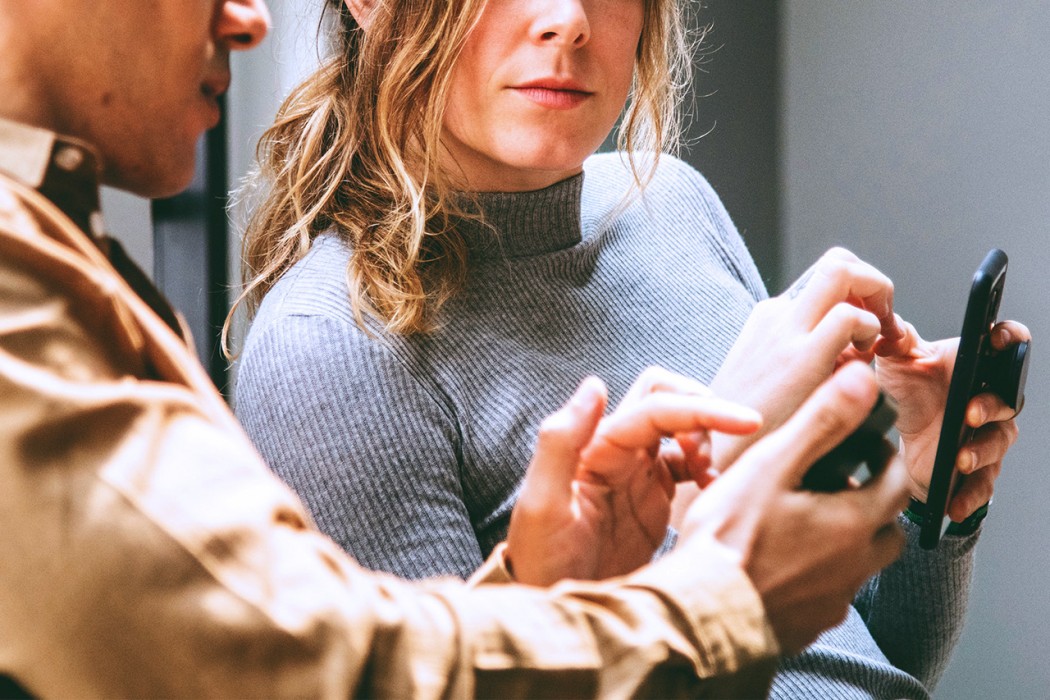 Online Dating Rules You'll Want To Know